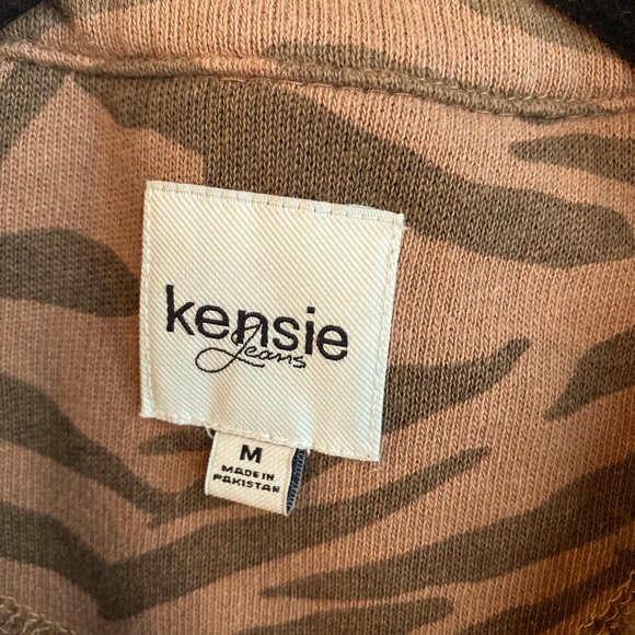 kenzie | Jackets & Coats | Nwot Kenzie Jeans Oversized Animal Print ...